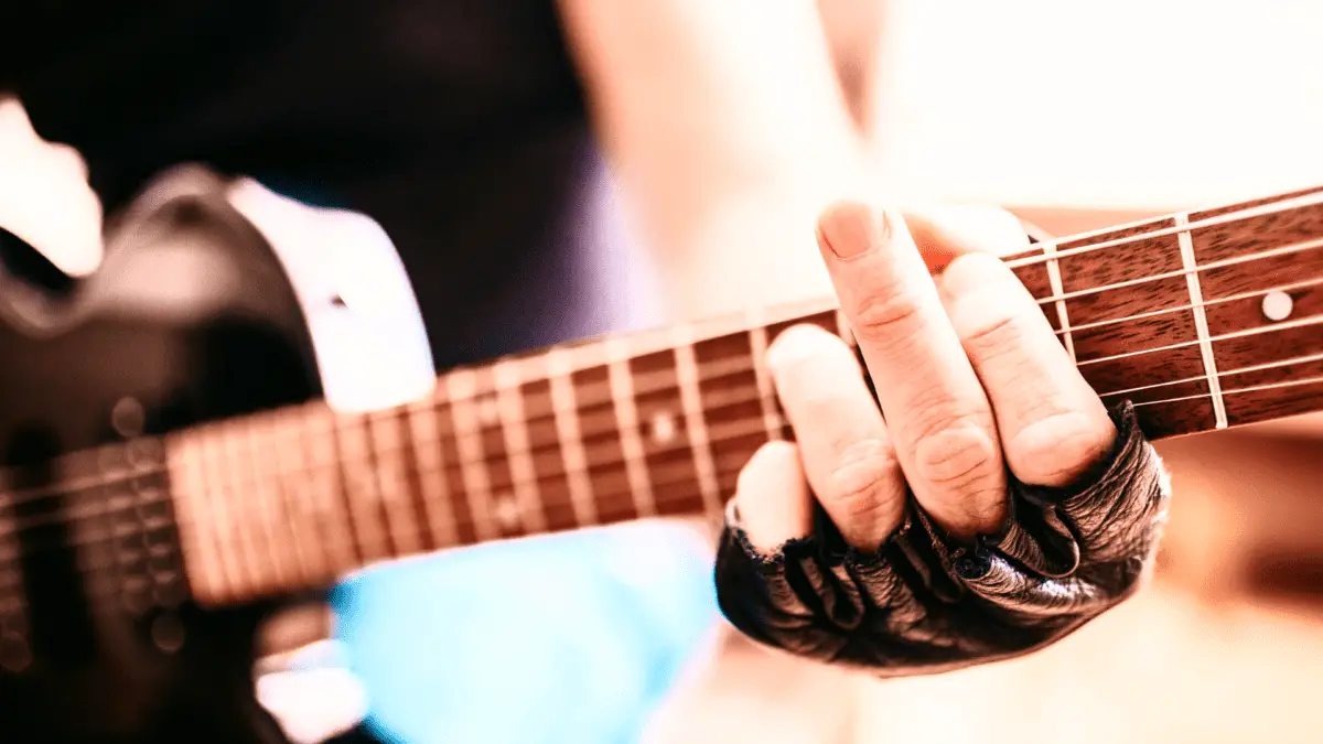 What are riffs on a guitar? The melody that hooks