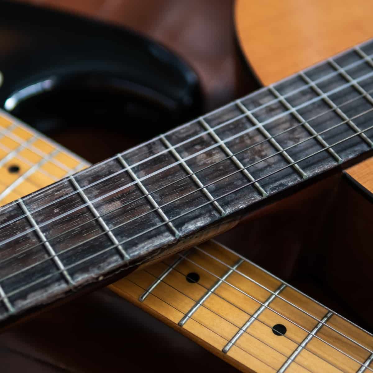 Does a Guitar Neck Matter? The Ultimate Guide to Neck Shapes, Tonewoods ...